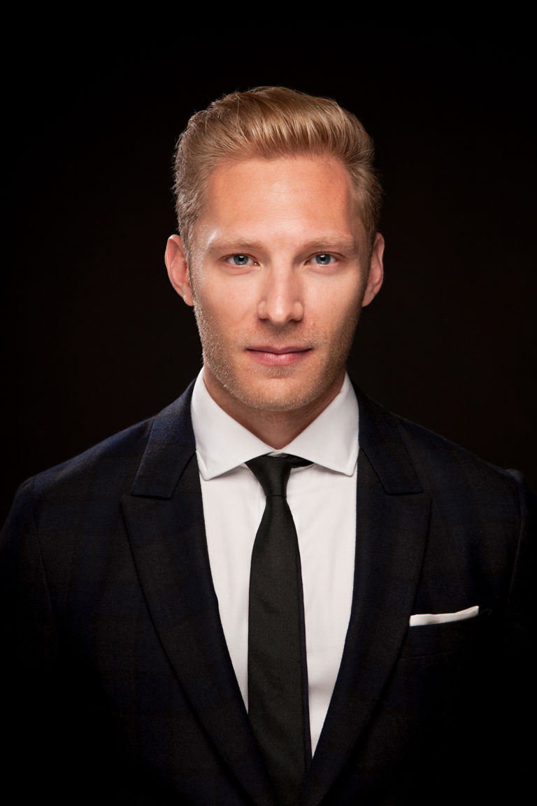 Headshots – Matthew Holler