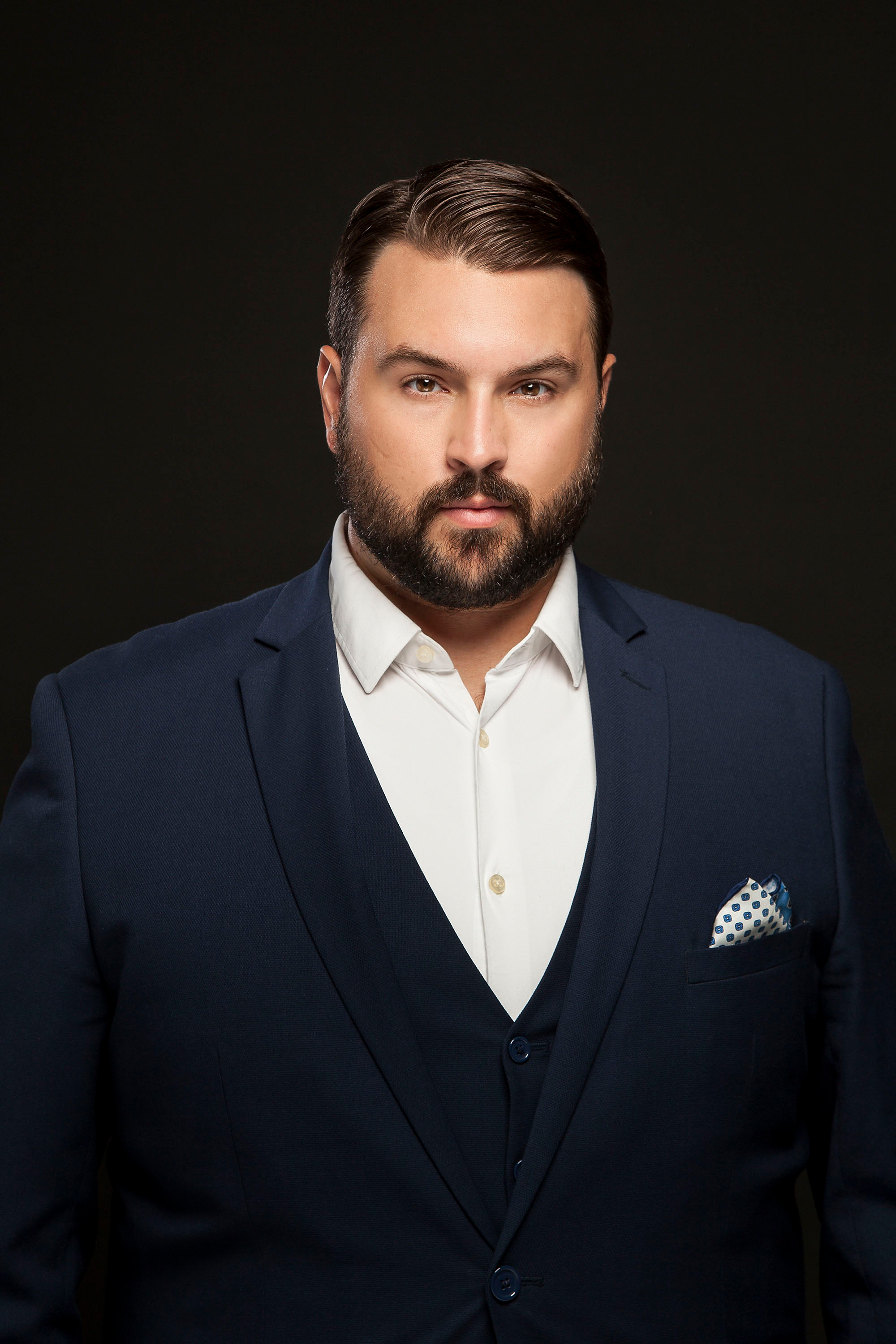 Headshots – Matthew Holler